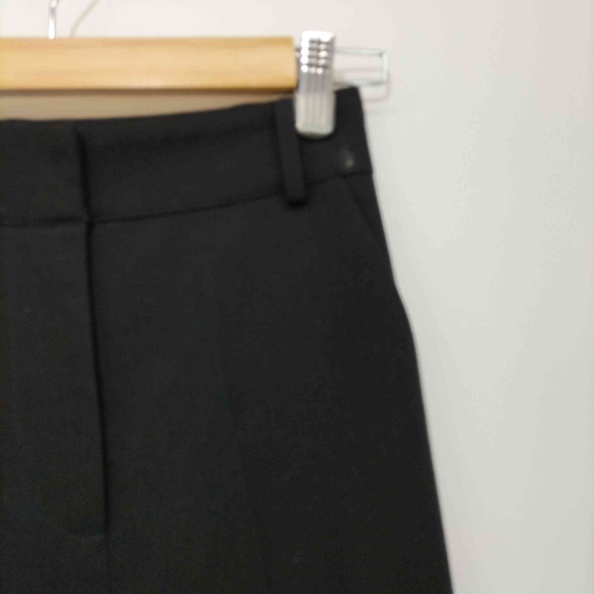 メルトザレディ Melt the lady hook slit slacks pants レディース JPN：S – ブランド古着買取販売バズストア