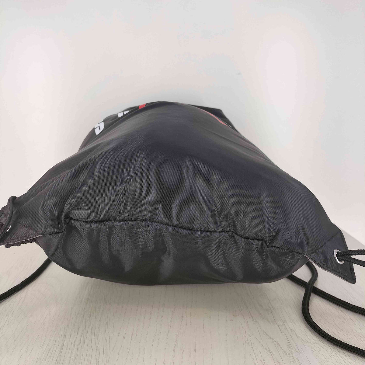 シュプリーム Supreme DRAWSTRING BAG メンズ – ブランド古着買取販売バズストア